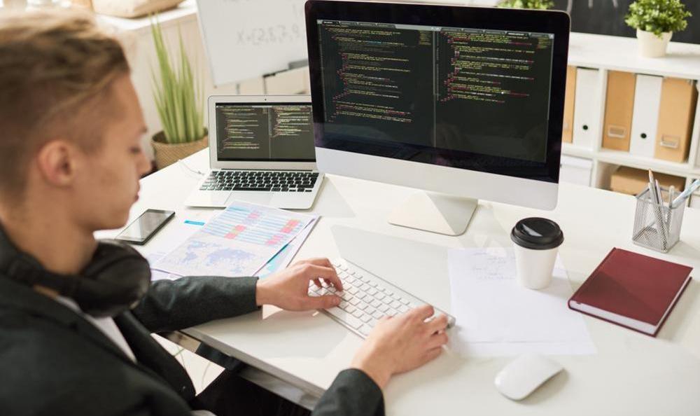 Shopify vs BigCommerce SEO comparison